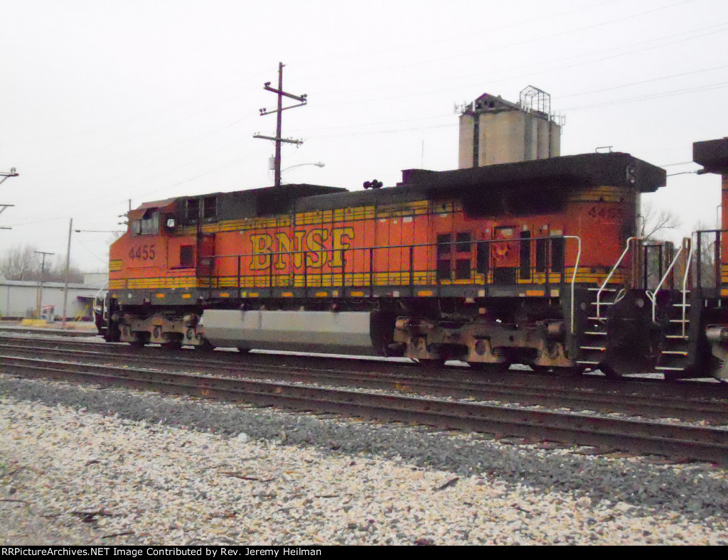 BNSF 4455